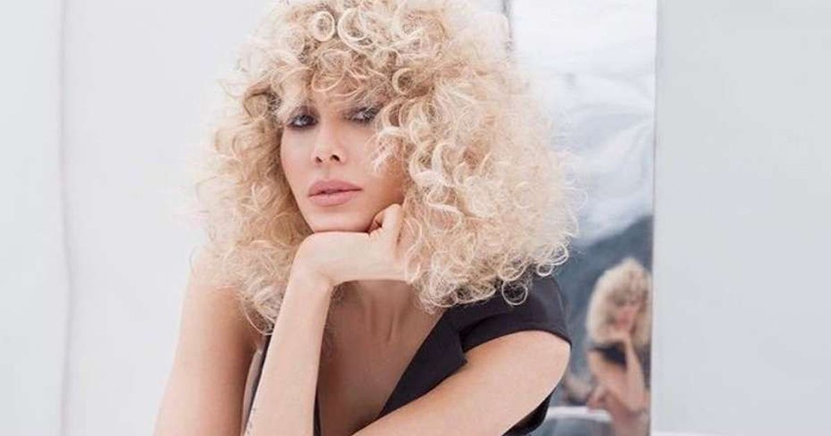 Tendencia: vuelven los rulos furor en los 80