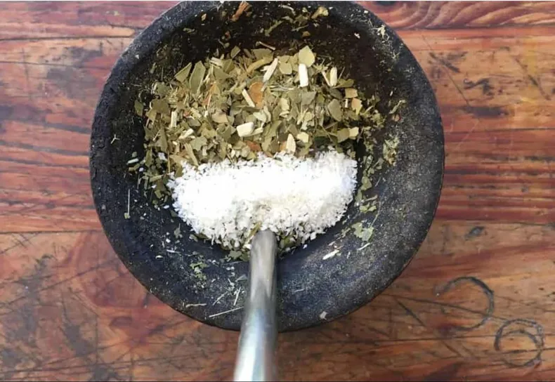 Mate con coco rallado: cuáles son los beneficios de esta nueva tendencia