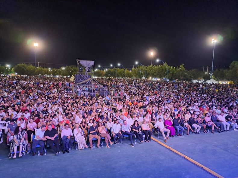 En imágenes: con música y un parque repleto, así se vivió la Fiesta de ...
