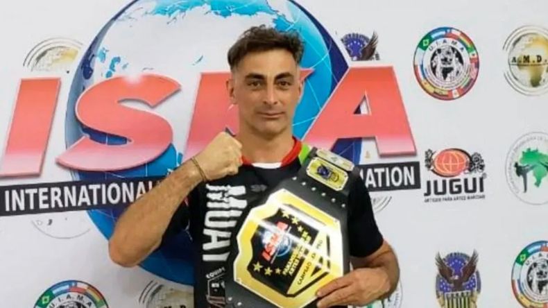 El custodio de Cristina que se agachó se convirtió en meme