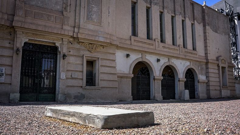 La ex Legislatura: el edificio donde torturaban los militares y le dieron la primera cachetada a ...