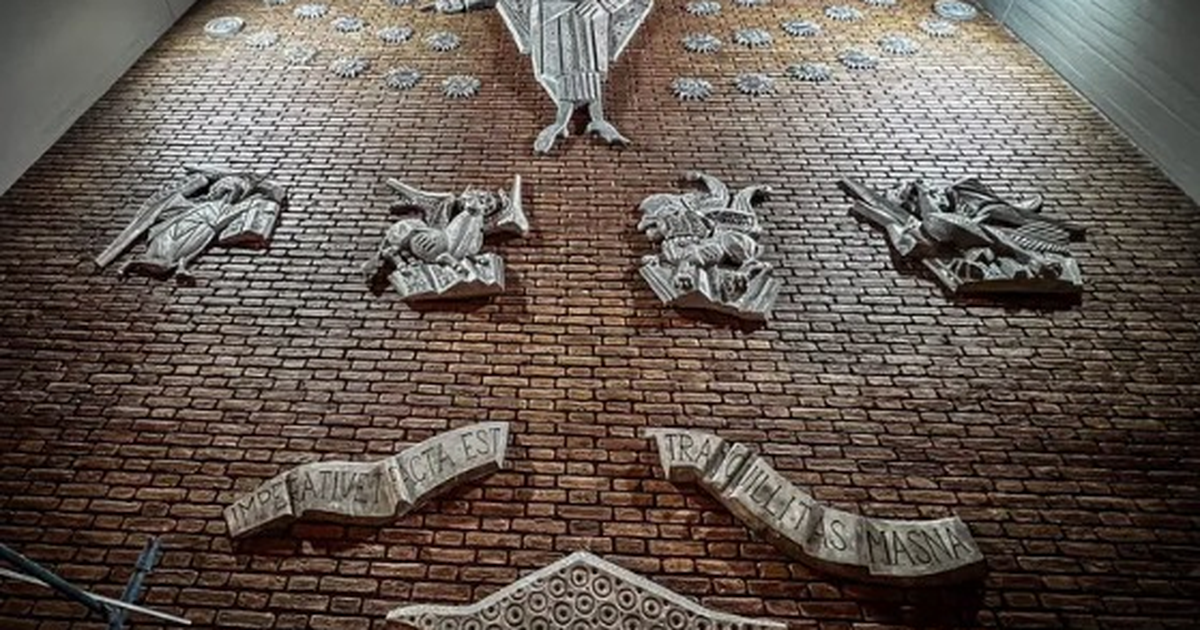 Del túnel oculto al Cristo que camina: el libro que revela los secretos ...