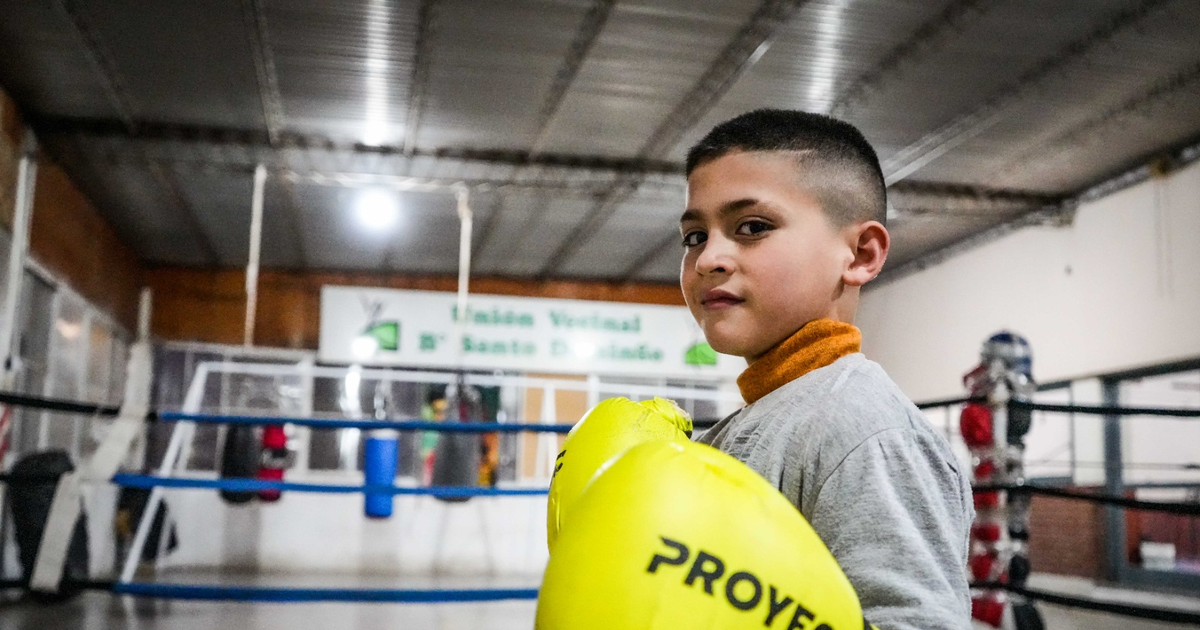 Maxi, el pequeño boxeador que sigue a Canelo y busca ser campeón del mundo