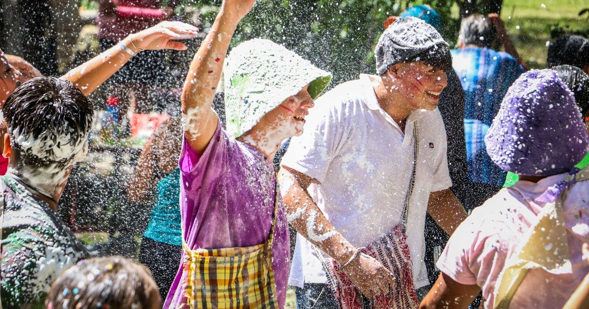 Harina, agua y albahaca, los ingredientes para una chaya perfecta