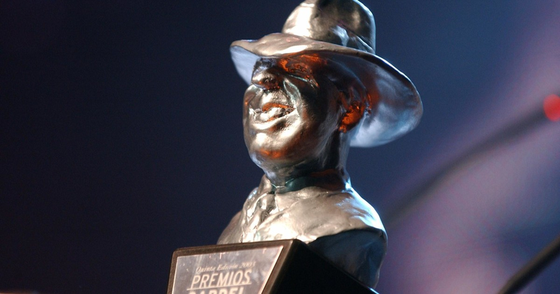 El álbum de fotos de un cantante sanjuanino en los Premios Gardel: Qué ...