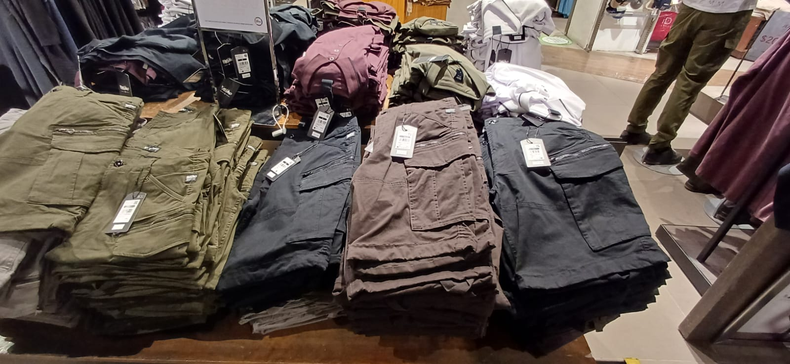 Los precios en La Serena: cuánto cuestan las zapatillas y la ropa, ¿y ...