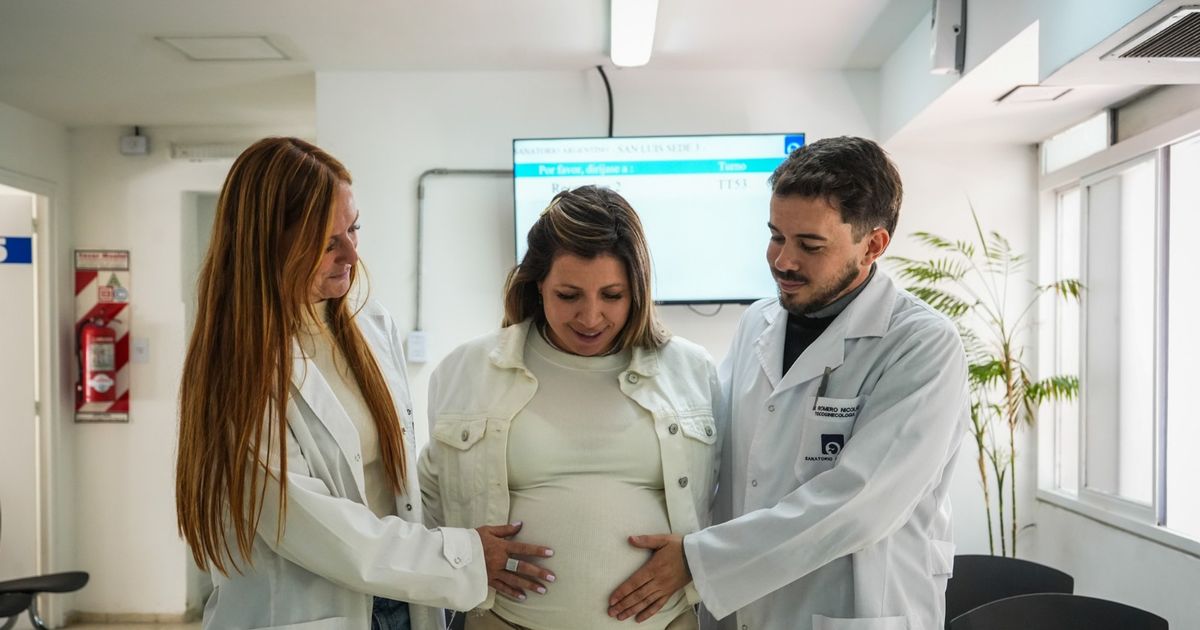 De partera a paciente: Cecilia Olivares, la obstetra influencer que ...