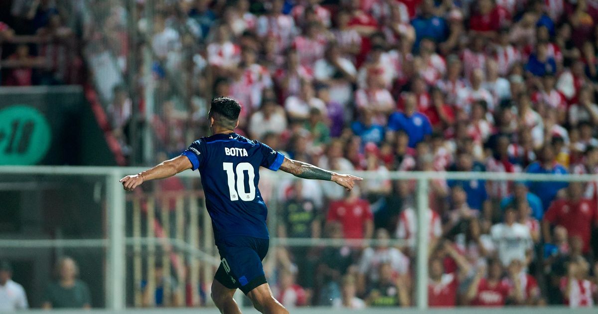 El sanjuanino Rubén Botta convirtió y su festejo provocó la ira de todo Unión de Santa Fe