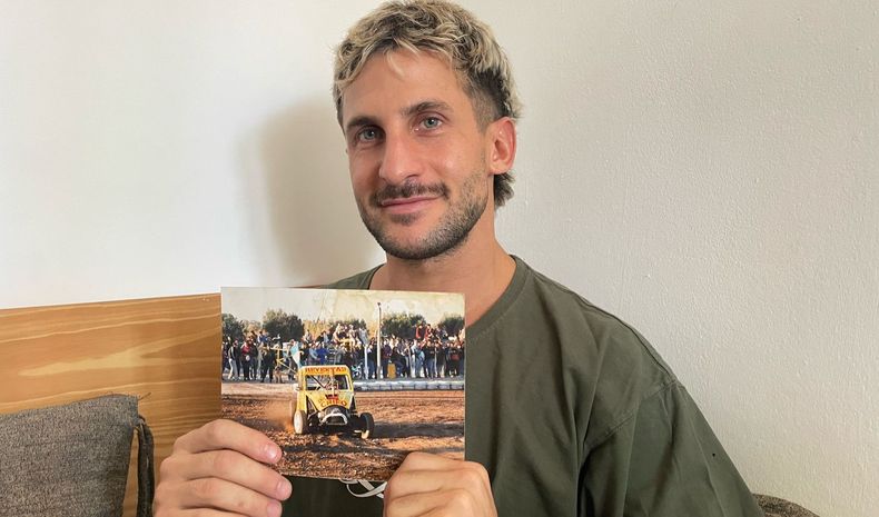 Una foto, la pasión por los fierros y un lazo inquebrantable: la ...