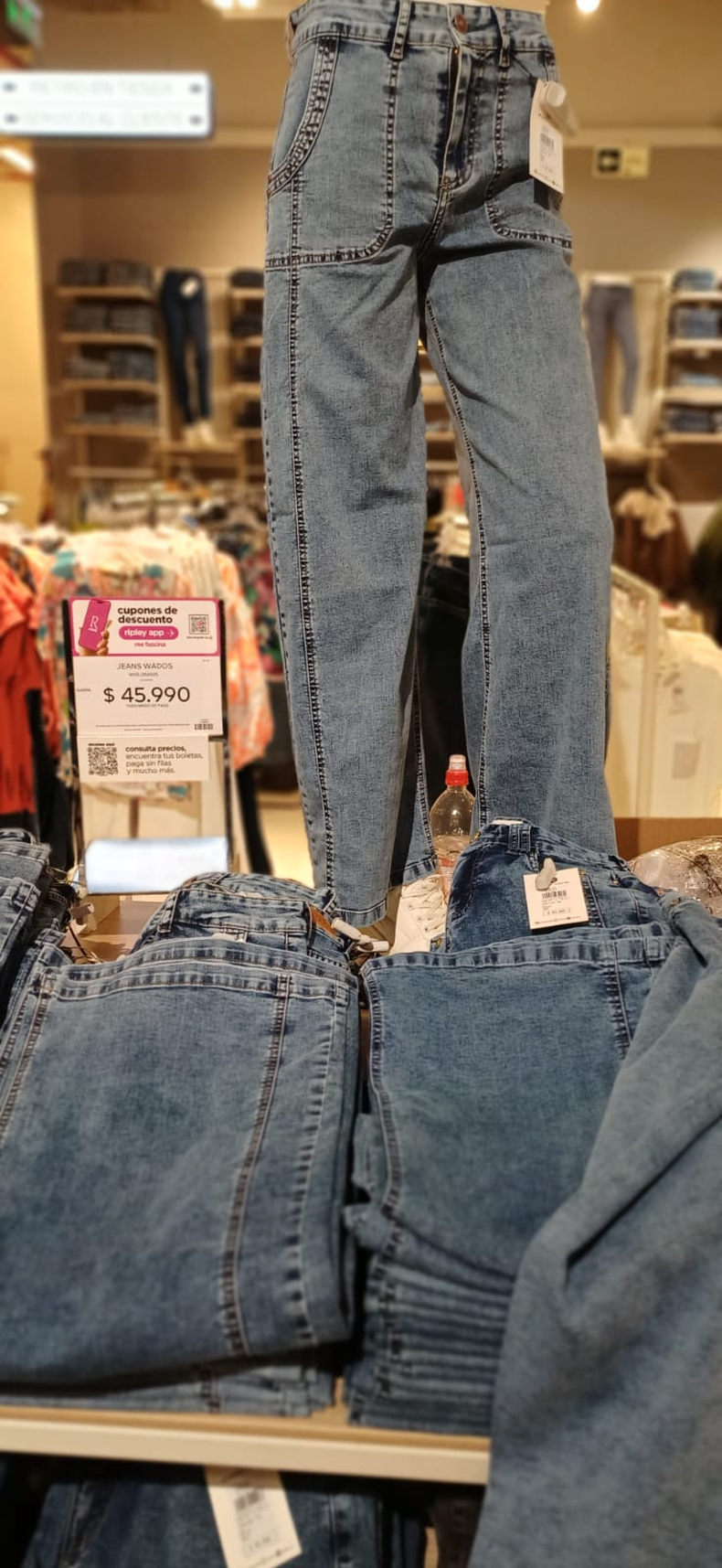 Los precios en La Serena: cuánto cuestan las zapatillas y la ropa, ¿y ...