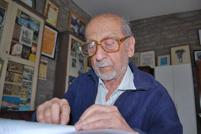 10 poemas destacados de Escudero