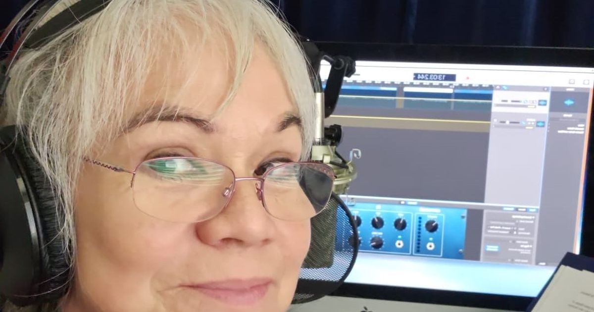 Laura Cobos, la sanjuanina que triunfa con su voz en Miami