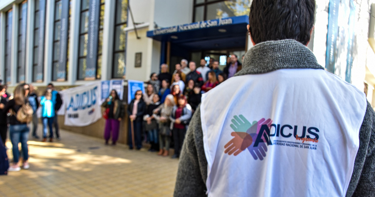 No hubo acuerdo: ADICUS rechazó la propuesta del gobierno y continua en ...