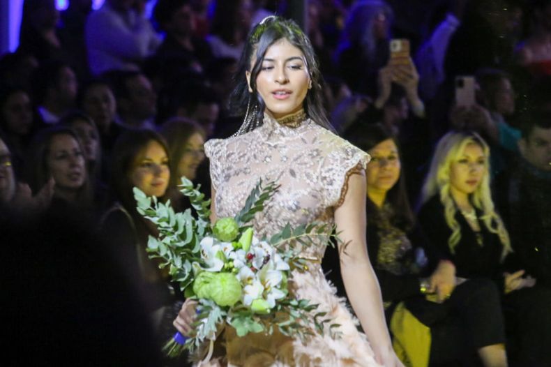 Belleza total en San Juan: Cami Homs y Anabel Sánchez rompieron la ...