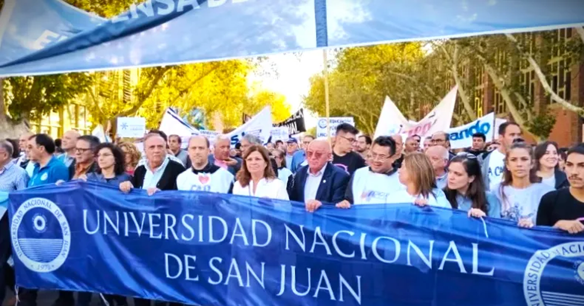 Más de 65% de acatamiento en el paro universitario que comenzó este ...