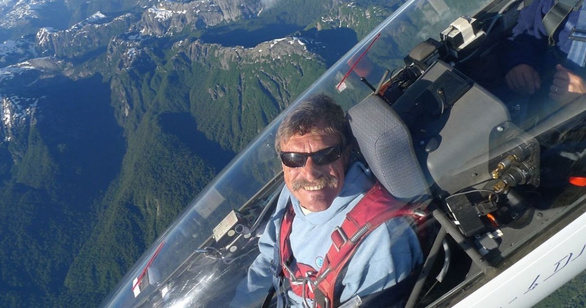 El mejor planeador del mundo aterrizó en Jachal