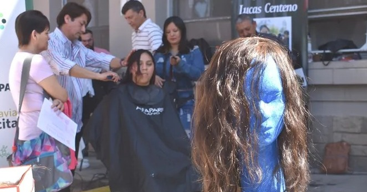 Un corte de cabello a cambio de donar el pelo a quien lo necesita: la ...