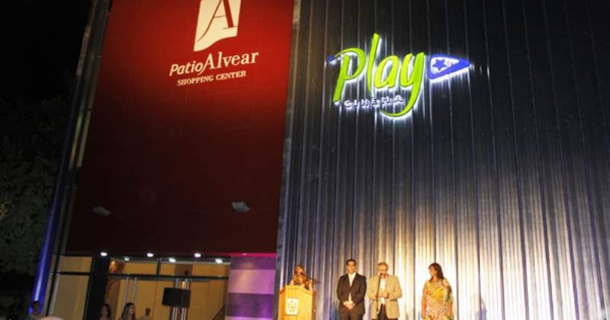 Patio Alvear con las puertas abiertas pero con reducción en los ...