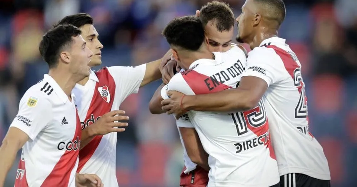 River Plate, líder en soledad: a cuántos puntos quedó de San Lorenzo y Boca